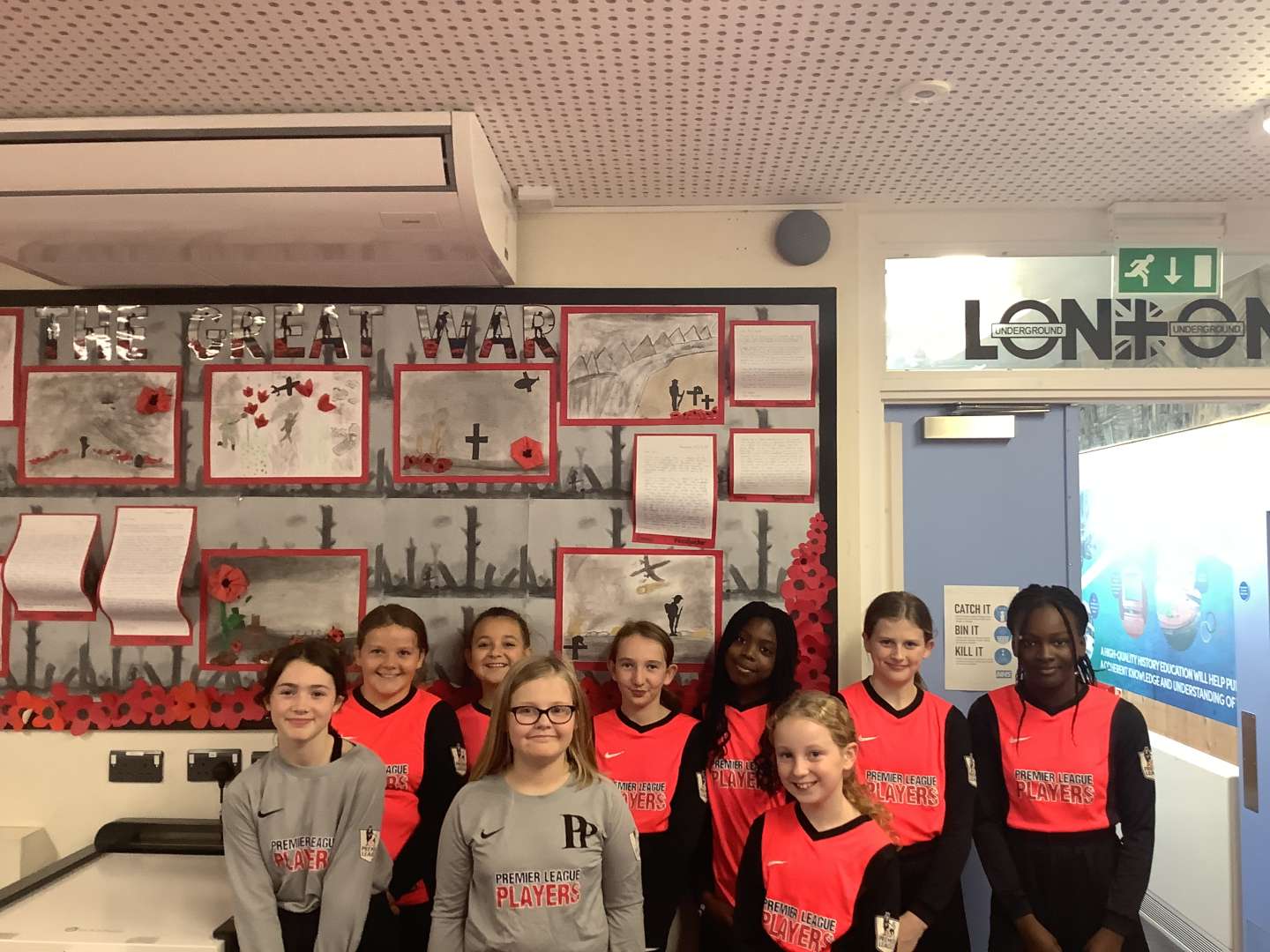 Parsloes Primary School | Girls Football Team